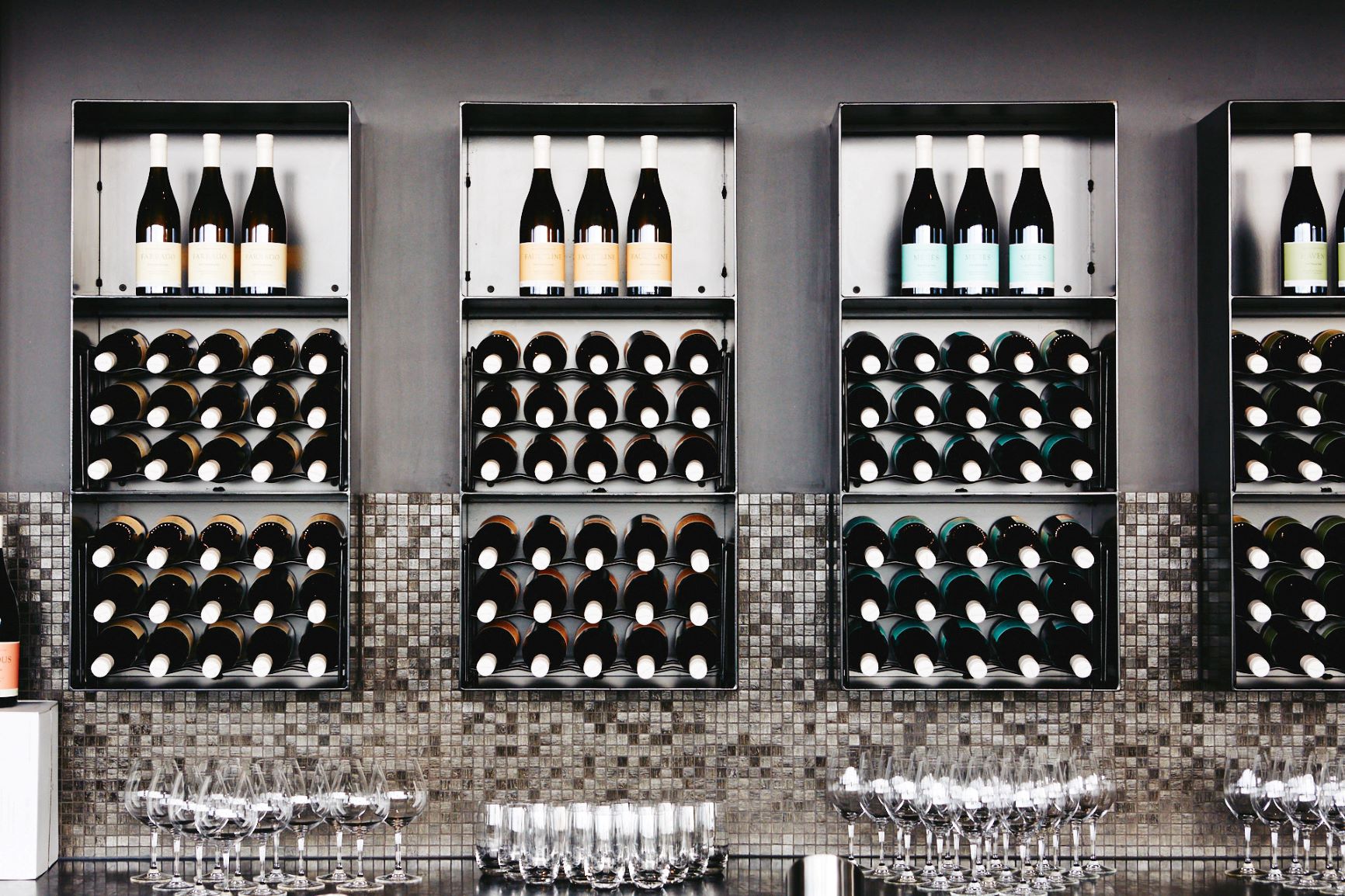 Mornington Peninsula Wine Tour for 2 - Australian Journeys